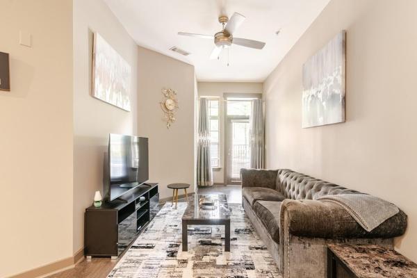 Stylish 1br Uptown Apartment - Zephyr, Charlotte