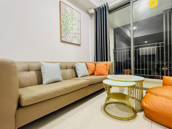 Vip-botanica Premier-luxurious, Classy-pool Free-view Thoáng Mát - Tan Son Nhat Airport (SGN)