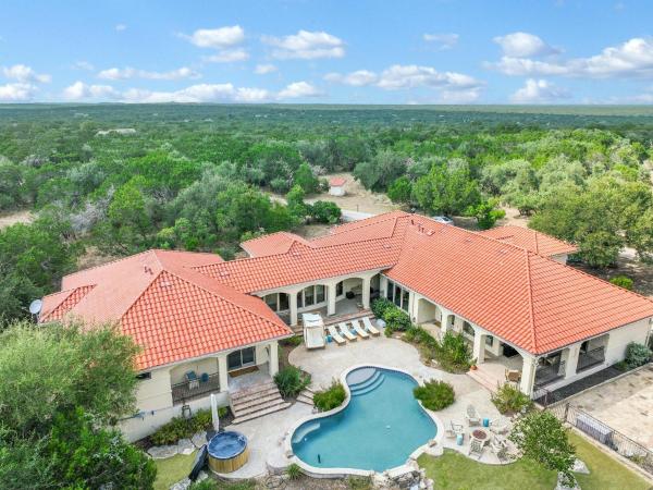 Narwhal Ranch - San Marcos, TX