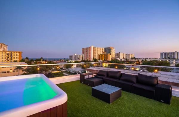 Pompano Beach Retreat Villa With Pool Jacuzzi - Boca Ratón, FL