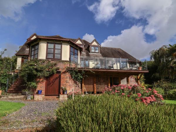 Hedgerose - Barnstaple