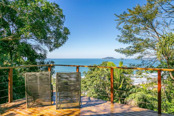 Vista Mar E Banheira De Hidromassagem - Chalé Shánti - Florianópolis - Sc - Brasil - Florianópolis