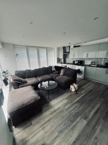 One Bed Flat In Sunny Southend! - Southend-on-Sea