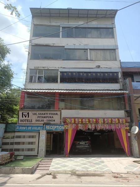 Fm Hotels - Pitampura - Delhi, India