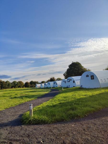 Canal Stay - Longford