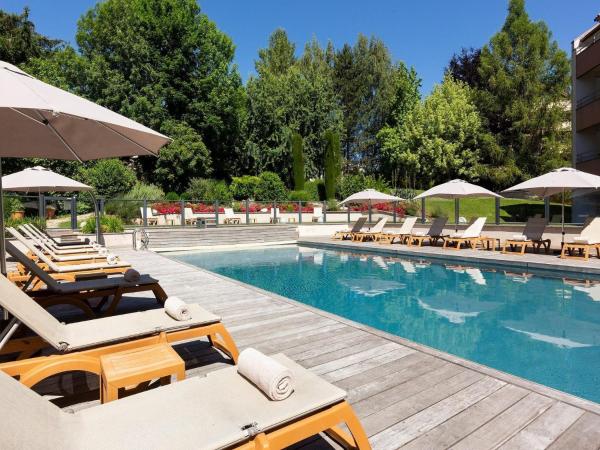 Apartment With View Of Swimming Pool - Genf