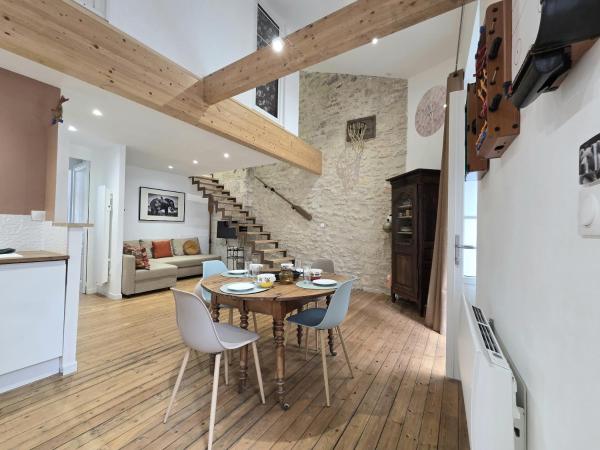 Cocon Urbain Avec Terrasse Privée Au Cœur Du Centre-ville - Angoulême