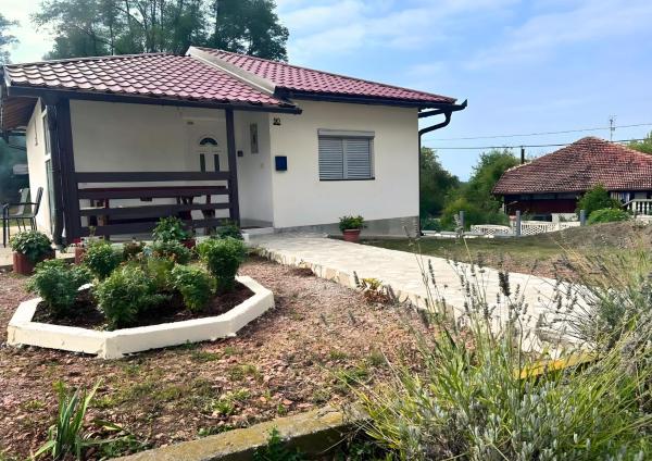 Hilltop Family House Panoramic Views - Bosnie-Herzégovine