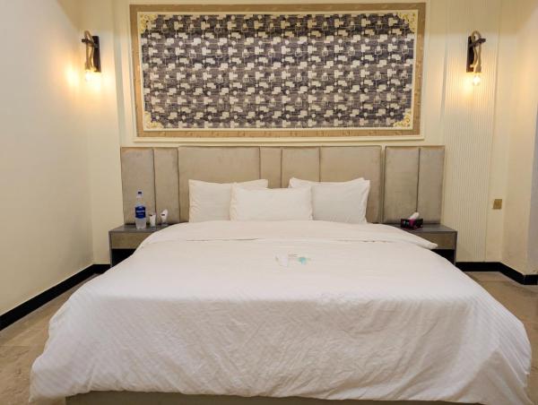 Hotel Skylit - Airport Branch Karachi - Karachi