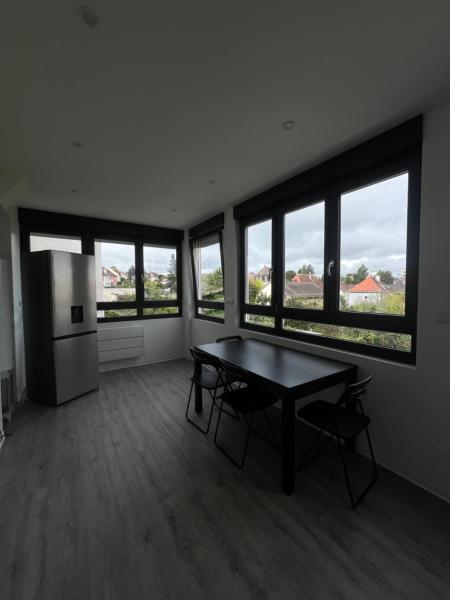 # Le 15 # Beau T3 Lumineux Et Confortable - Mulhouse