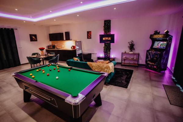Le Loft De Maroilles - Arcade & Billard Omega - Francia