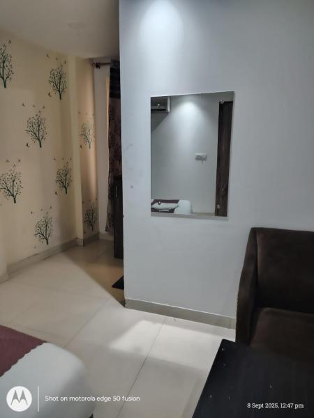 Hotel Banke Bihari Stays - Vrindavan