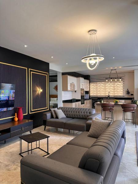 2 Bedroom Jonarrick Apartments Kisaasi - Kampala