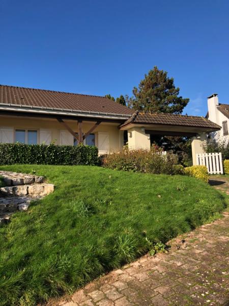 Maison De Famille En Campagne - Montreuil