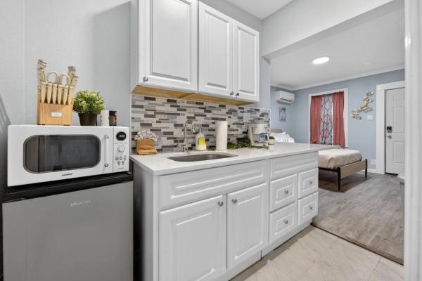 Simple Comfy Tiny Pensacola Studio - Estados Unidos