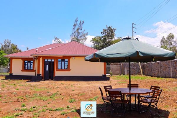 Victoria Vibes Retreat - Kisumu