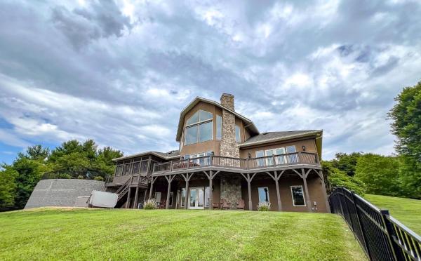 Mount Ever After - West Jefferson, NC