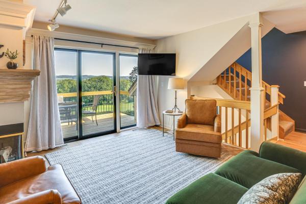 Pet Friendly Galena Th With Views And Indoor Pool! - Galena, IL