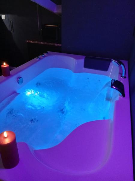 Loft And Charmed Love Room Unique A Soulac - Soulac-sur-Mer