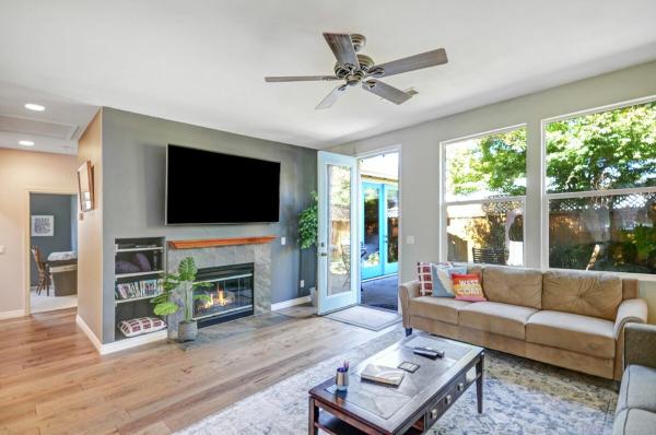Wine Country Retreat With Hot Tub & Mini Golf - Napa Valley, CA