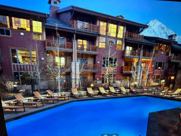 Sunrise Lodge Resort - Alta, UT