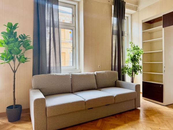 Old School Classical Apartment - Bécs