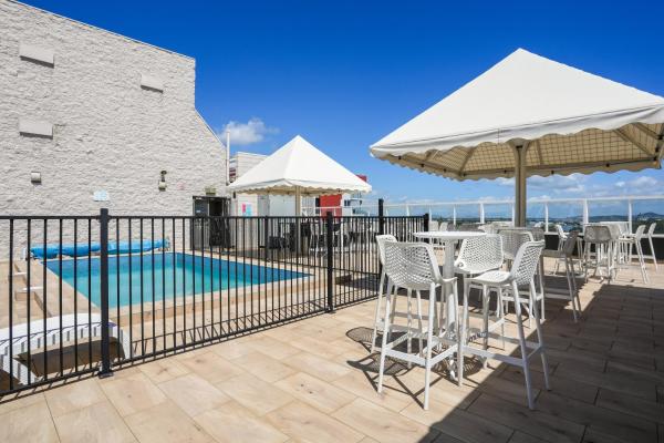 Gladstone Reef Hotel Motel - Gladstone Central