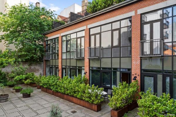 Townhouse With Private Terrace- 5-minute Walk From Tivoli - コペンハーゲン