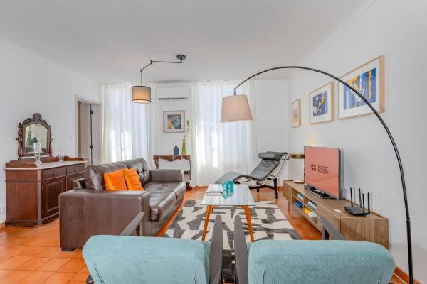 Guestready – Sunlit Duplex Escape - Ponta Delgada