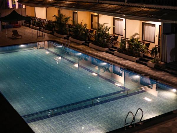 Prana Resorts And Banquets - Maharashtra