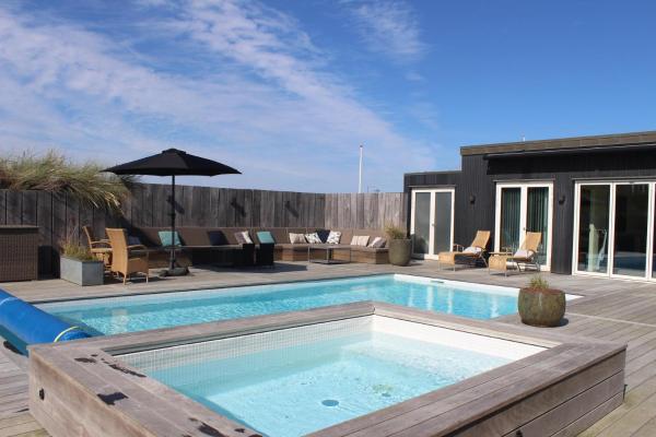Unique Holiday Home For 10 People With A Large Outdoor Wellness Area - 1030 - Søndervig