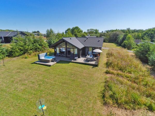 Holiday Home Kristiarn - 1-1km From The Sea By Interhome - Bornholm