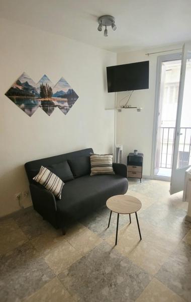 Studio For Rent In Amélie-les-bains Le Nid Thermal - Amélie-les-Bains-Palalda