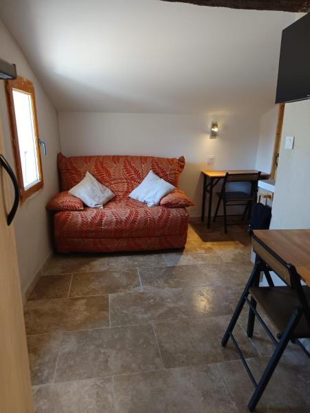Le Nid Douillet - Arles, France
