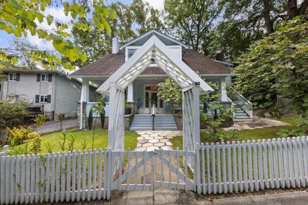 Cozy 2br Near Piedmont W Fireplace - アトランタ