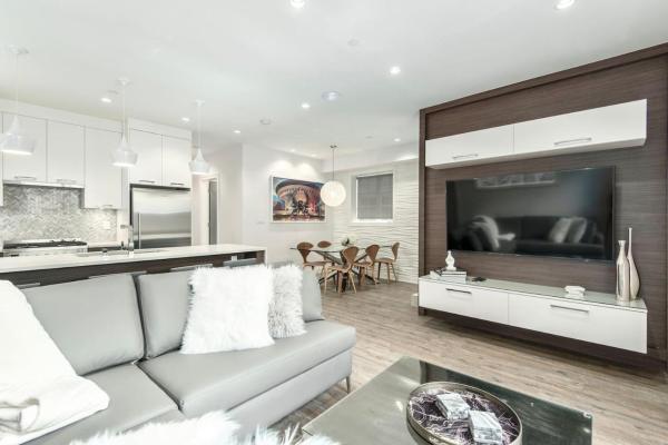 Kitsilano Retreat At Private 3 Bed With Parking And Bbq - Bowen Island