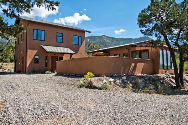 White Lotus House - Crestone, CO