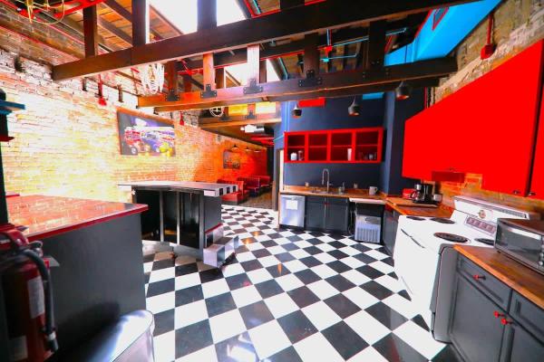 Printers Alley Downtown Mansion - Nashville, TN