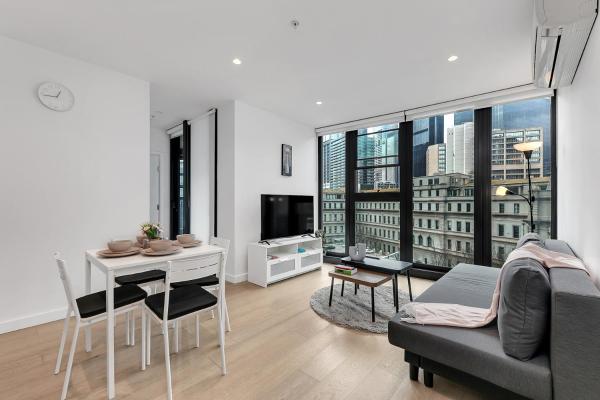 Comfort And Luxe Apt With 2br 2bath Pool Sauna And Gym - Brighton, Australia