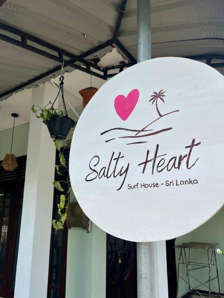 Salty Heart - Surf House - Mirissa