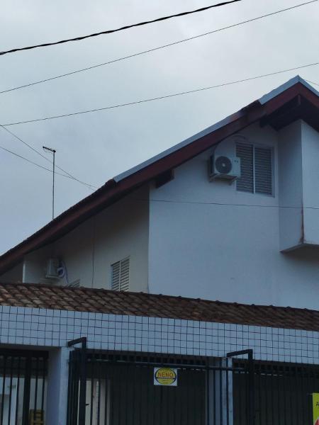 Sobrado Em Caiobá - Matinhos