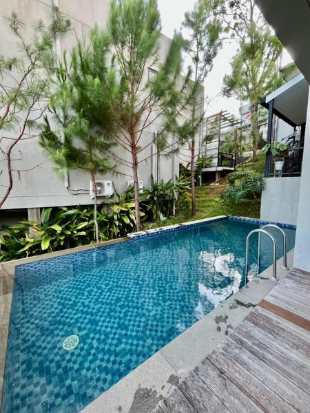 Villa Vivian Dago Bandung - Indonesia