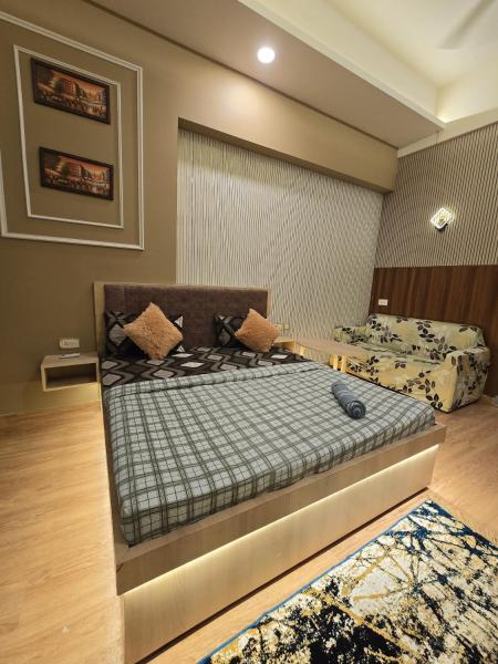 Singh Comfy Stay At Mall - Ghaziabad