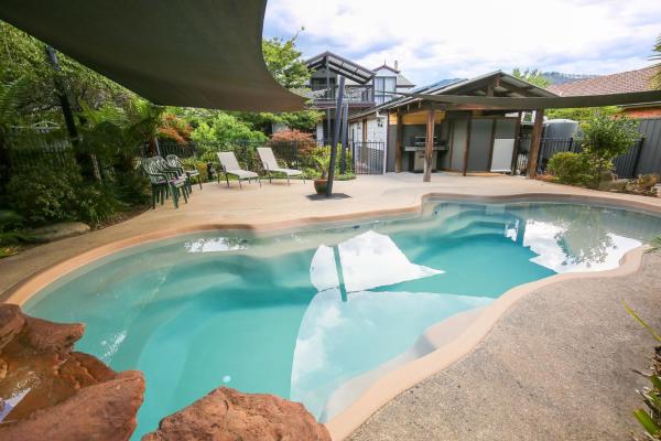 Battenberg At Bright - Bright