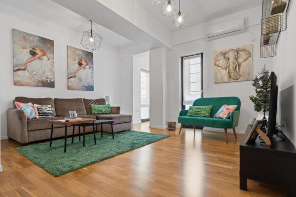 Stylish North Flat & Parking - Otopeni