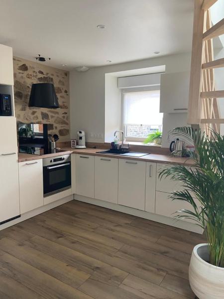 Petite Maison à La Campagne - Brest