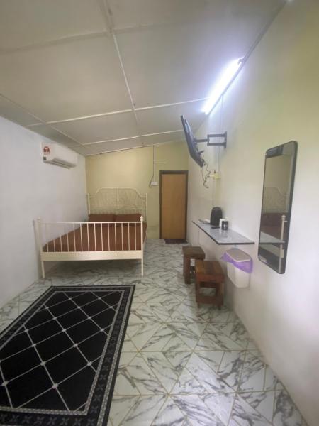 Luvy Roomstay - Pekan