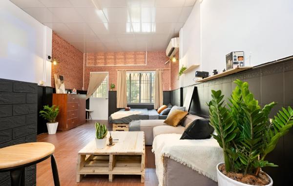 Snozzy Inn - Ho Chi Minh City
