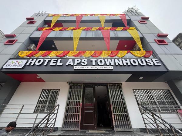 Hotel Aps Townhouse - Conveniently Near High Court - Prayagraj