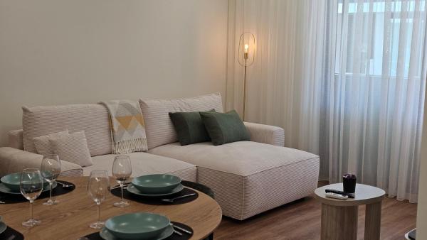 A Proa Do Moliceiro 15 Square King Bed - Esgueira